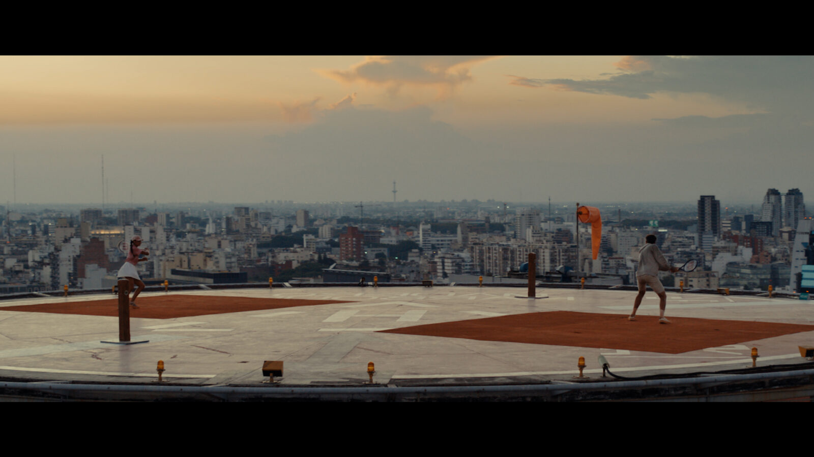 RENAULT - ROLAND-GARROS - Faubourg